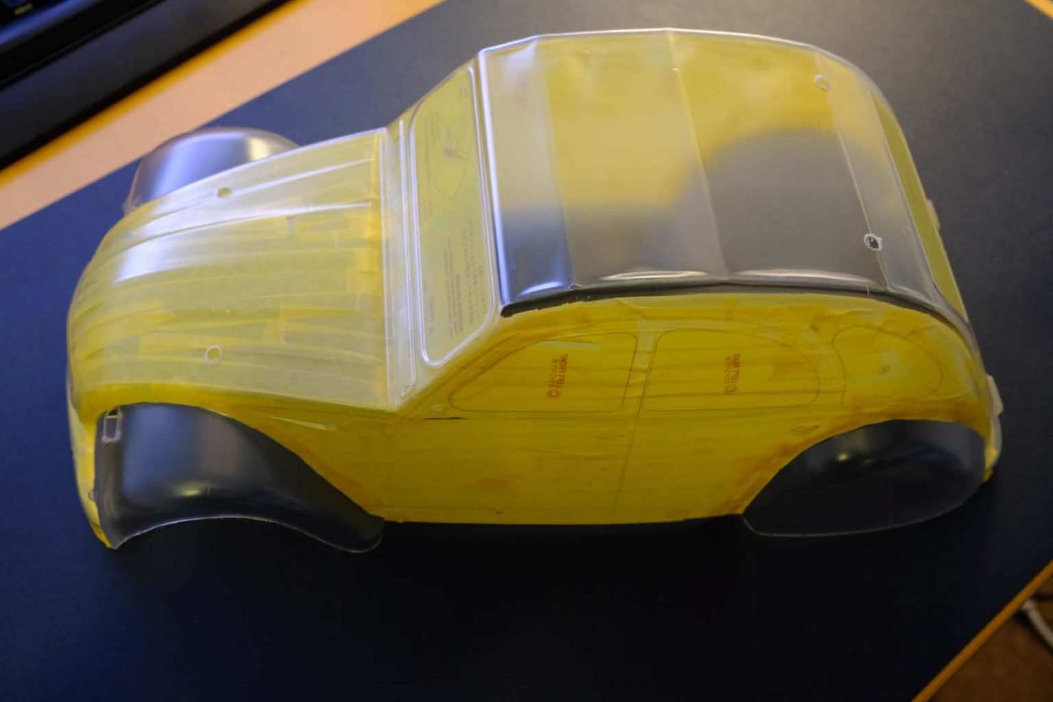 Jalopy Buys A New Car - RC Tamiya 2CV - Jalopy